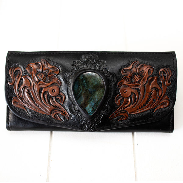 Handmade Leather Wallets | Buffalo Girl®